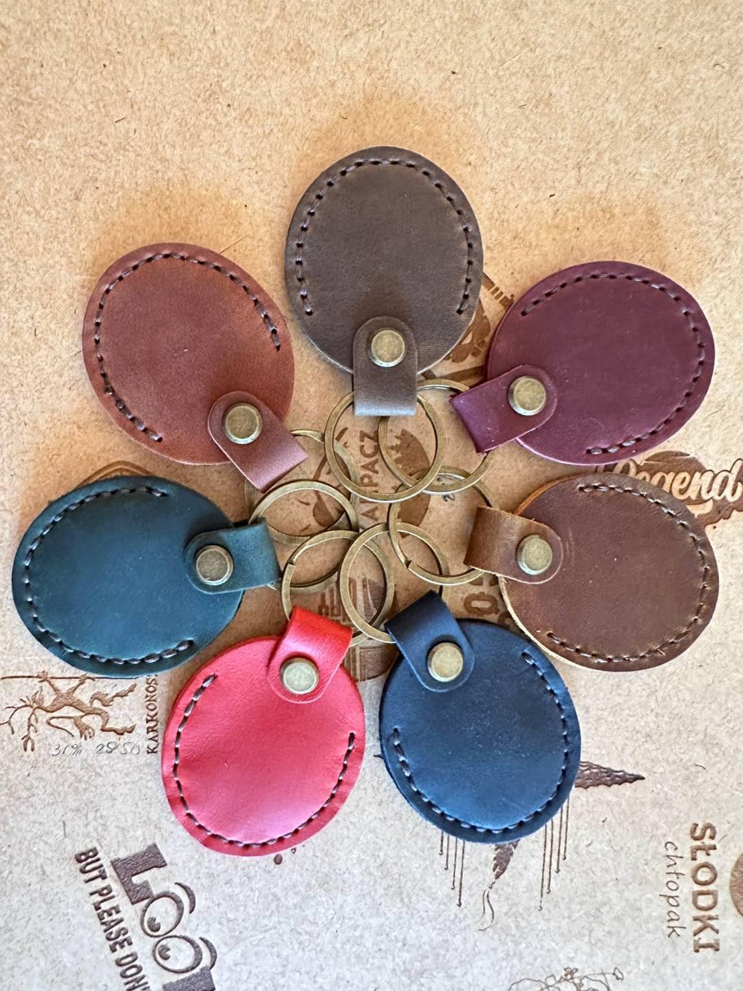 Personalized Leather AirTag Keychain: Engraved AirTag Holder - Etsy