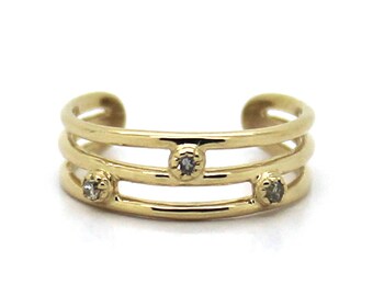 14K Yellow Gold Adjustable Crossover Vine Toe Ring With Round CZ - Etsy