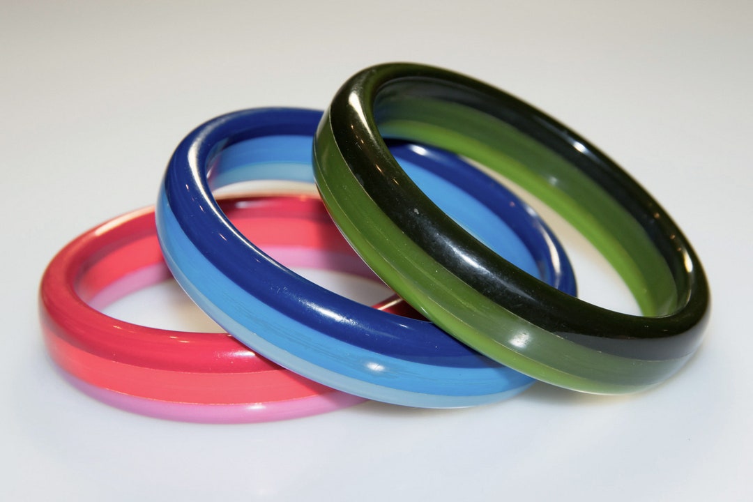 VINTAGE PLASTIC Bangles 70s - Galalith - Various Colours - Vintage ...