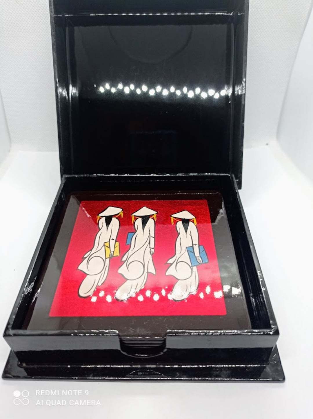 Vietnamese Women Lacquered Wood Box and 6 Cards With the Same Images ...