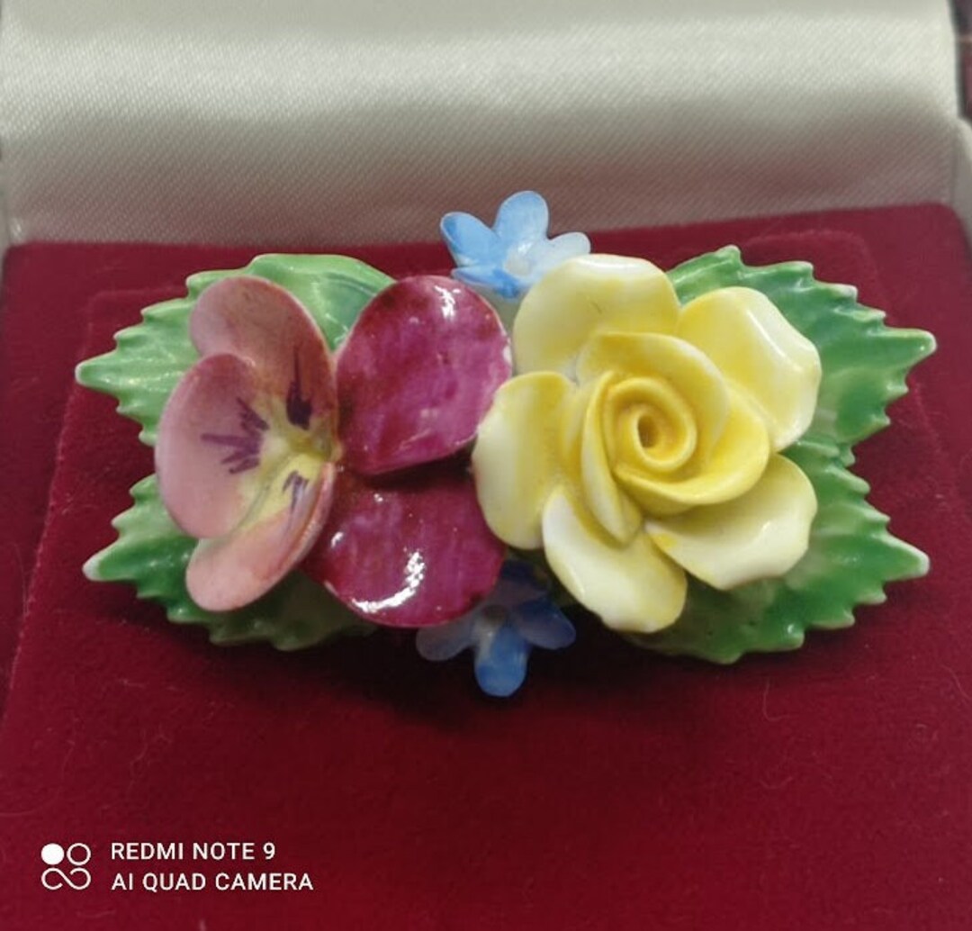 Vintage Porcelain 50s Brooch Carved in the Shape of a Bouquet of ...