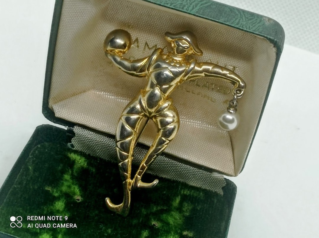 Vintage 80s Harlequin Juggler Brooch With Hanging Pearly Pearl, Gold ...