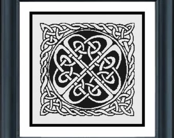 Celtic Knot Cross Stitch Pattern. St Patrick's Day Cross - Etsy
