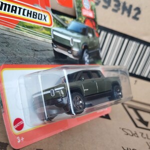 Matchbox Rivian R1T Diecast 1/64 Scale Model | Limited Edition ...