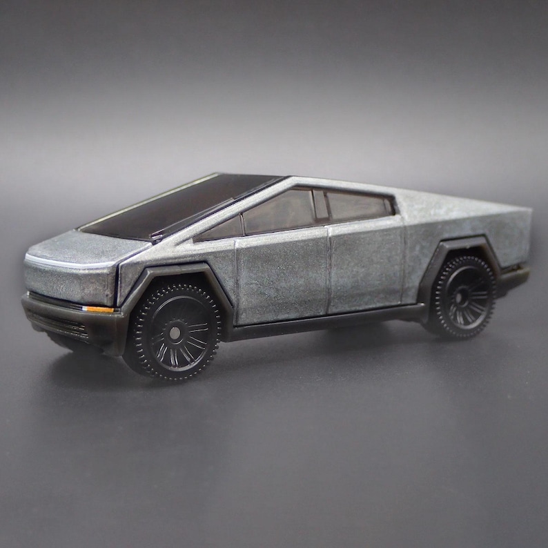 Matchbox TESLA CYBERTRUCK Moving Parts Diecast 1/64 Scale Model | Elon ...