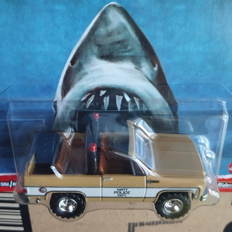 Hot Wheels Premium JAWS Chevy Blazer Metal 1/64 Diecast Scale Model ...