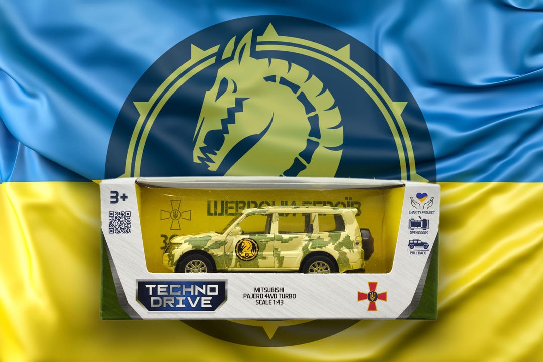 Rare Mitsubishi Pajero Ukraine Military Car Official Licenced 1/43 ...