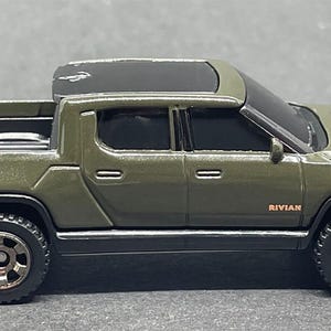 Matchbox Rivian R1T Diecast 1/64 Scale Model | Limited Edition ...