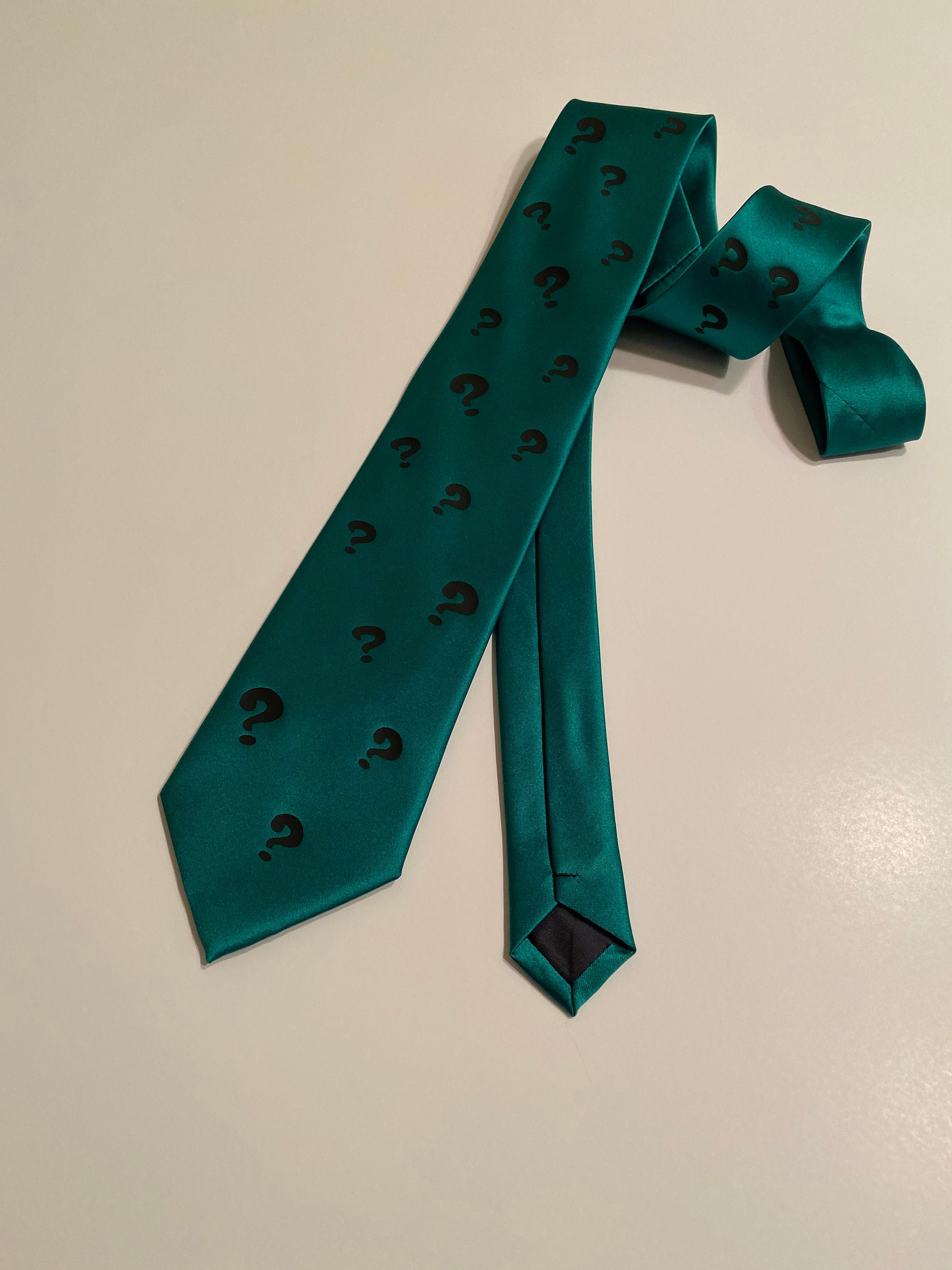 Question Marks Necktie Kelly Green Tie Cool Unique and Fun | Etsy