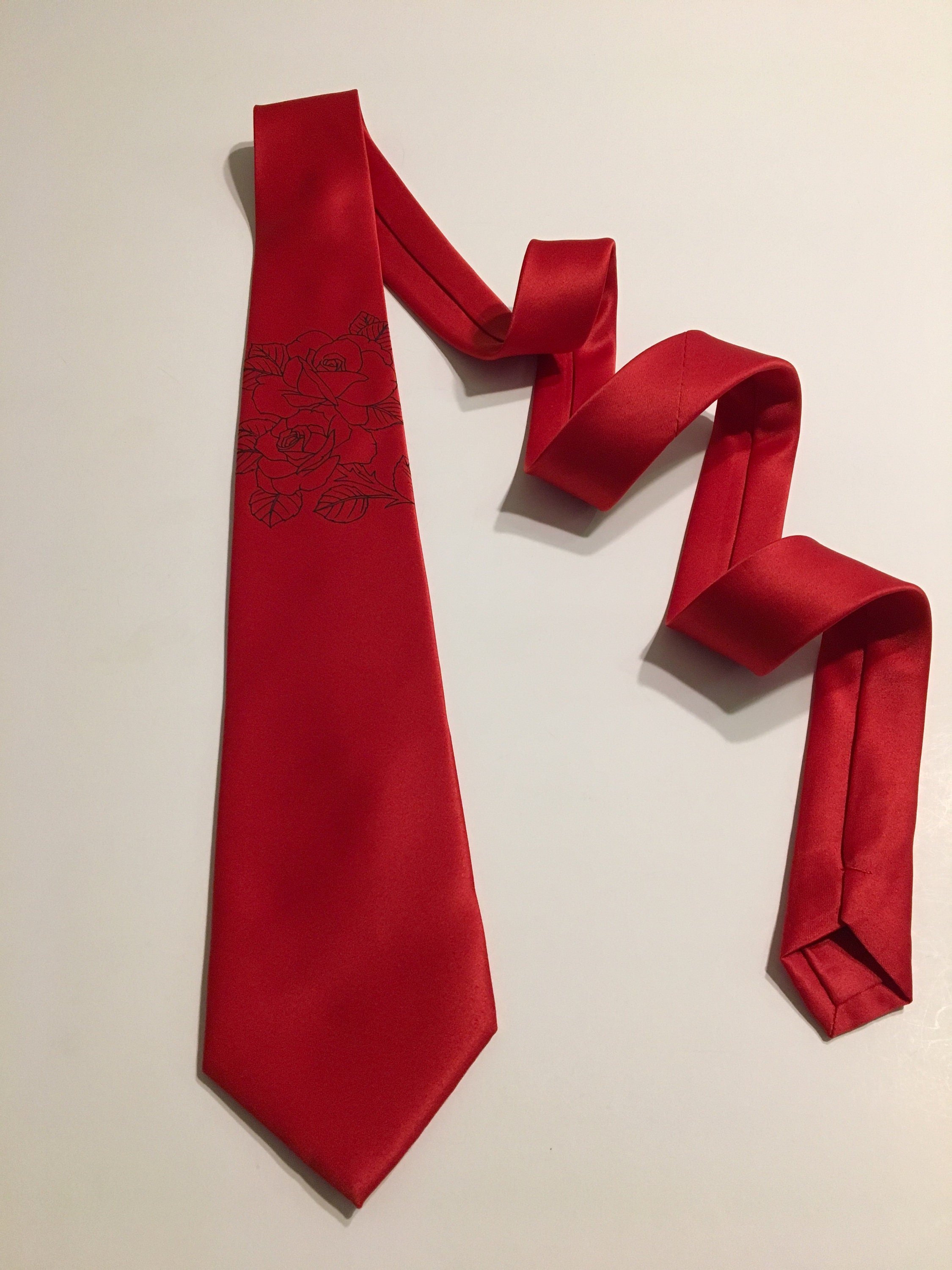 Roses, Red Necktie , Cool, Unique and Fun, Birthday Gift, Wedding ...