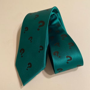 Question Marks Necktie Kelly Green Tie Cool Unique and Fun | Etsy