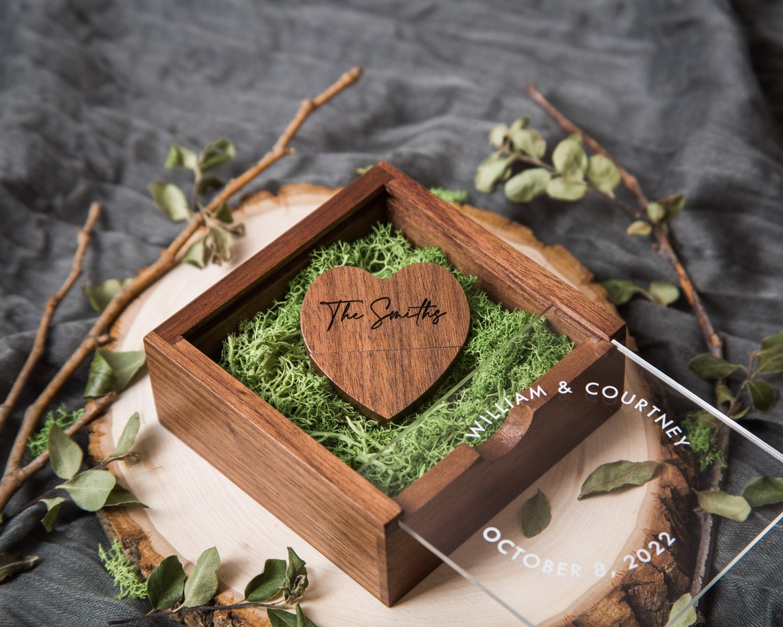 Clear Wood USB Box MOSS Filler & Heart USB Personalized - Etsy