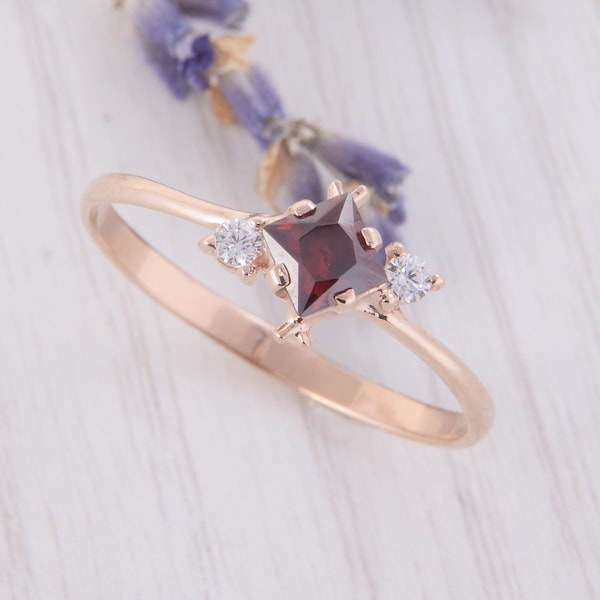 Pretty Ring - Etsy