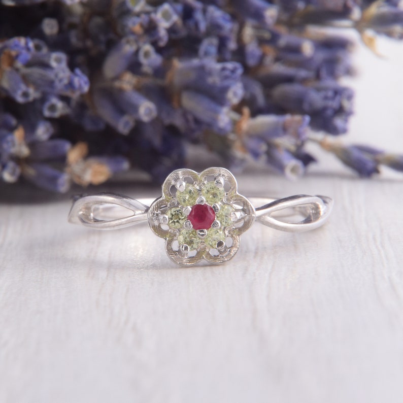 Small & Dainty Flower Promise Ring for Her Delicate Womens - Etsy