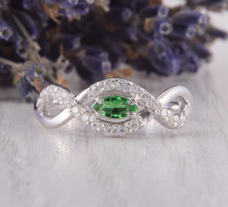 Unique Emerald Engagement Ring Infinity Ring Eternity Ring - Etsy