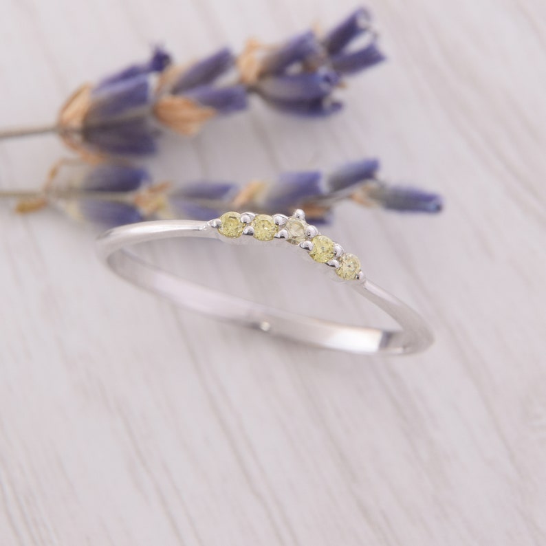 Curved Minimalist Wedding Band Dainty Wedding Band Womens | Etsy