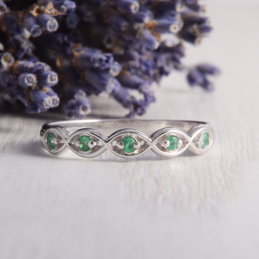 Silver Emerald Ring, Wedding Band Women, Silver Wedding Band, Emerald ...