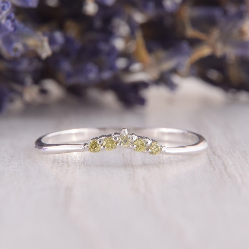 Curved Minimalist Wedding Band Dainty Wedding Band Womens - Etsy