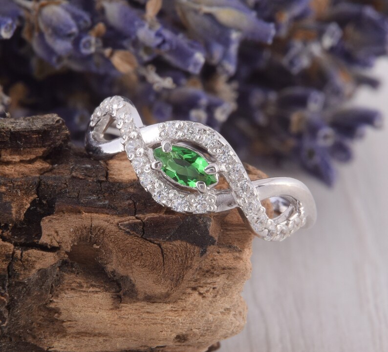 Unique Emerald Engagement Ring Infinity Ring Eternity Ring - Etsy