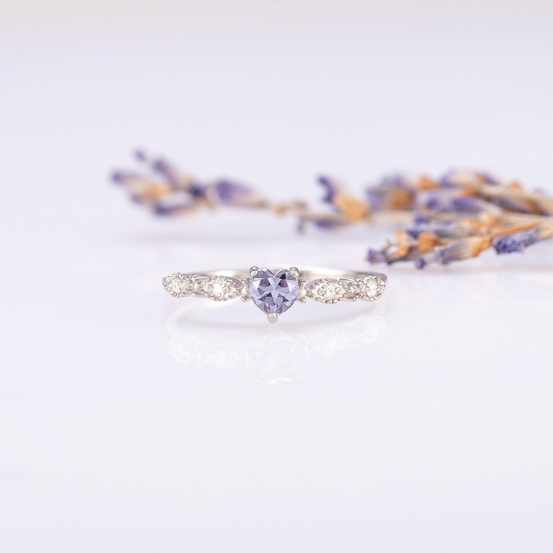 Unique Heart Alexandrite Engagement Ring, Dainty Alexandrite Heart ...