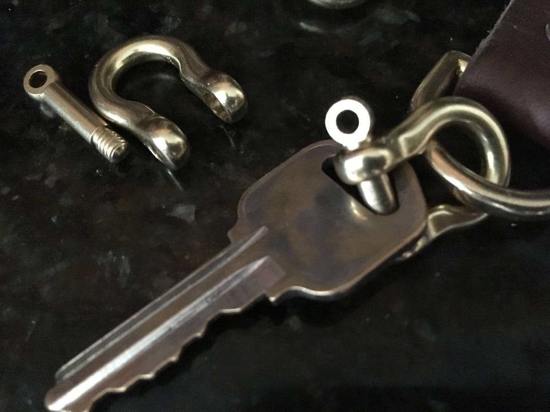 Miniature Shackle - Etsy