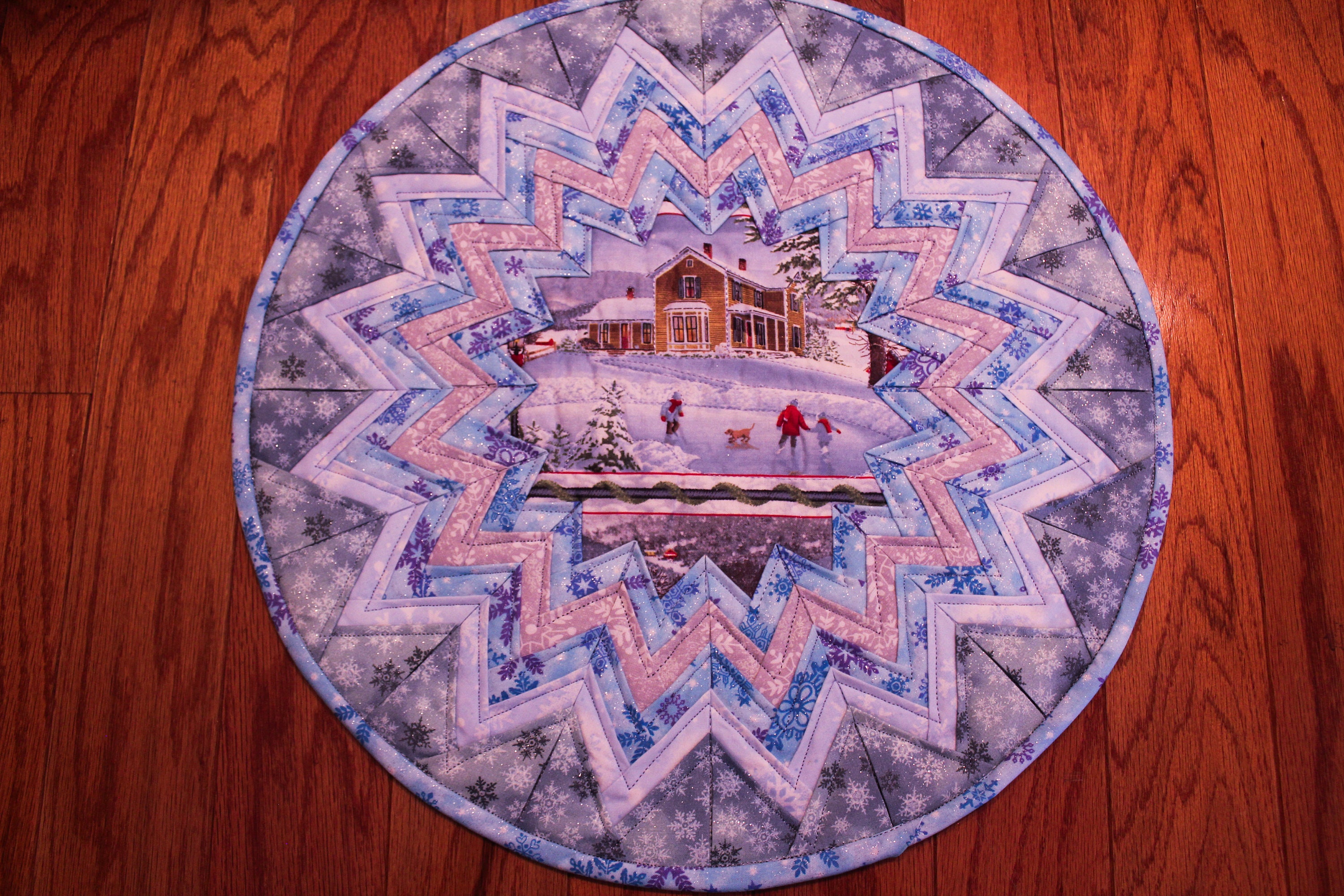 Christmas Point of View Folded Star Table Topper - Etsy