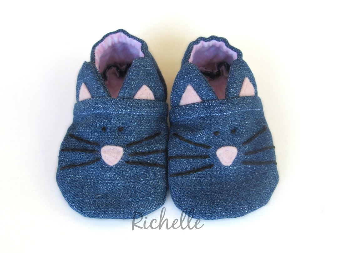Zapatos de gato bebé, zapatillas de gatito, mezclilla con mocasines de ...