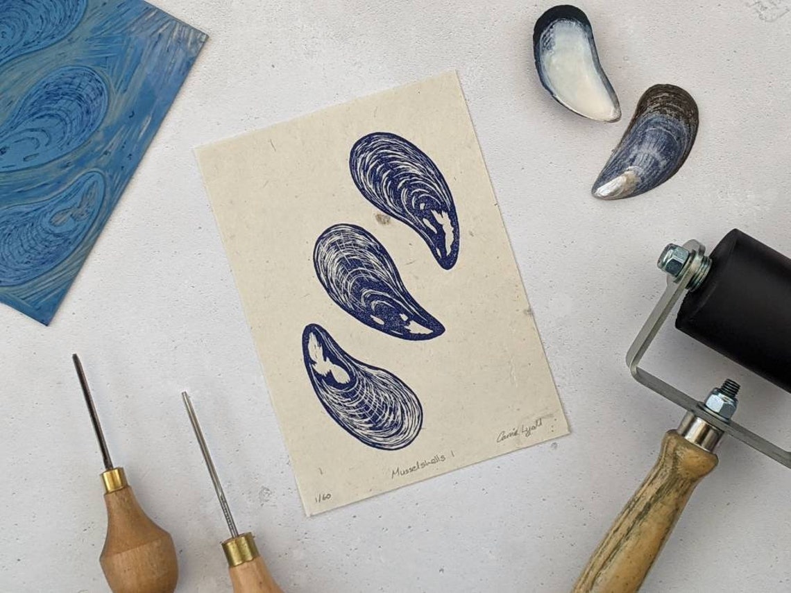 Mussel Shell Linocut Print Seashell Print Wall Decor - Etsy UK