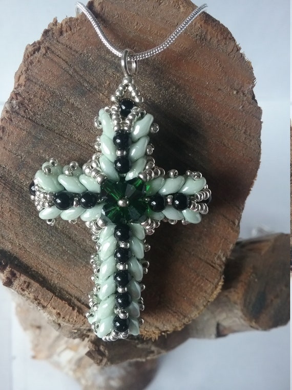Collar de cruz colgante de cruz con cuentas joyería | Etsy
