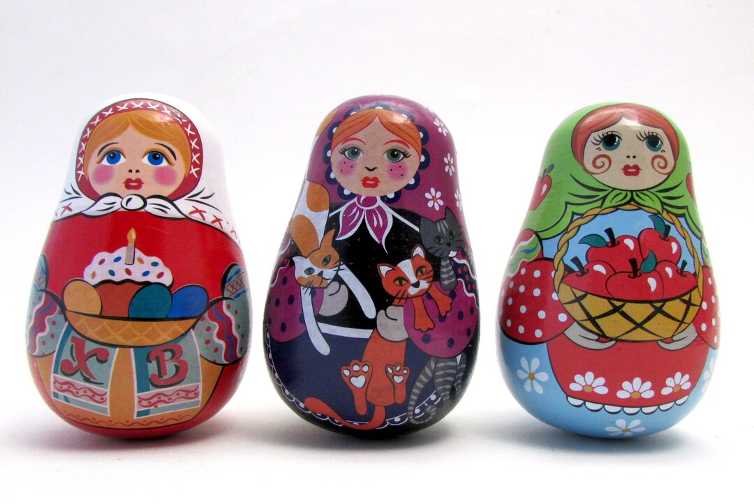 Roly-poly Weeble Dolls Trio Gift Set: Easter Girl With Paska Cake ...