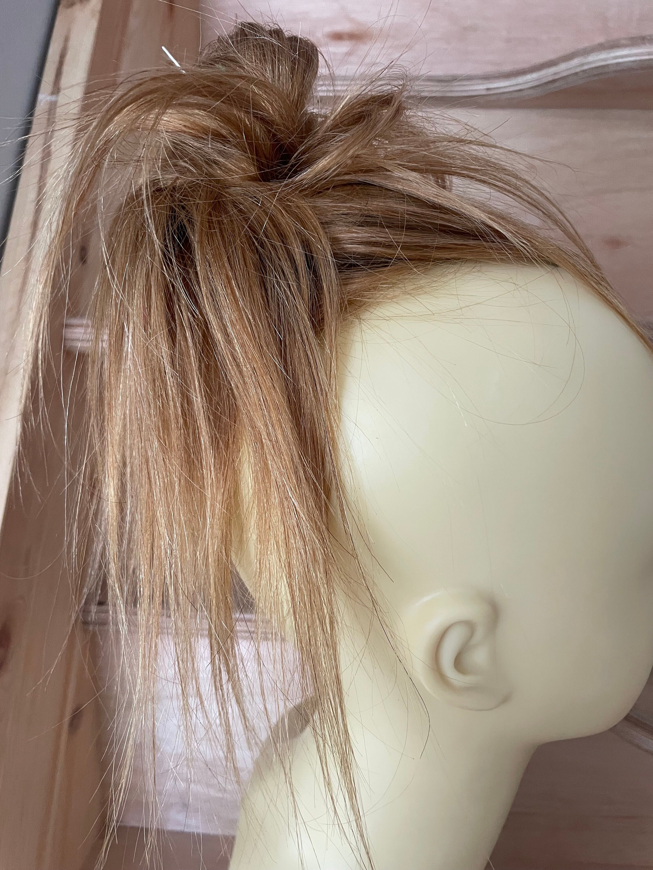Golden Blonde Yaki Straight Human Hair (27) Ponytail Extension Small ...