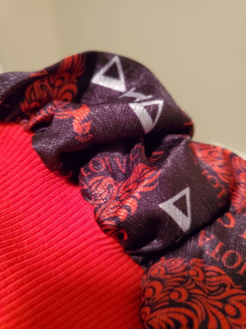 Delta Iota Delta Silk Bonnet - Etsy