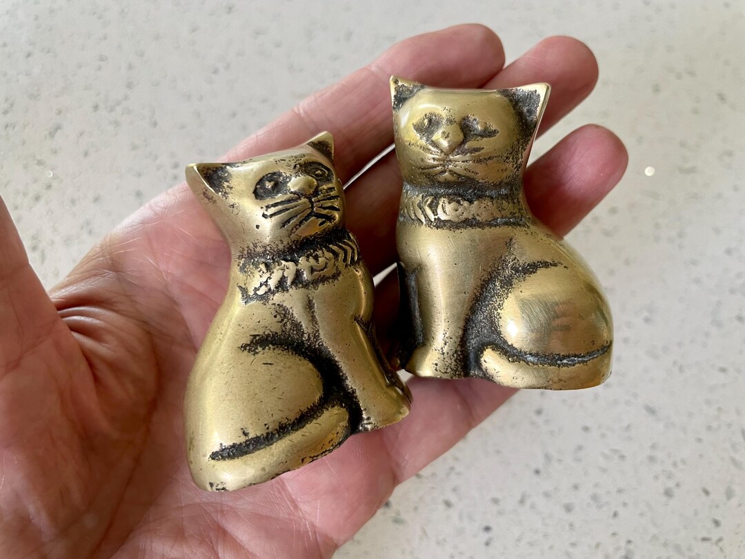 Vintage Brass Cat Figurines Pair - Etsy