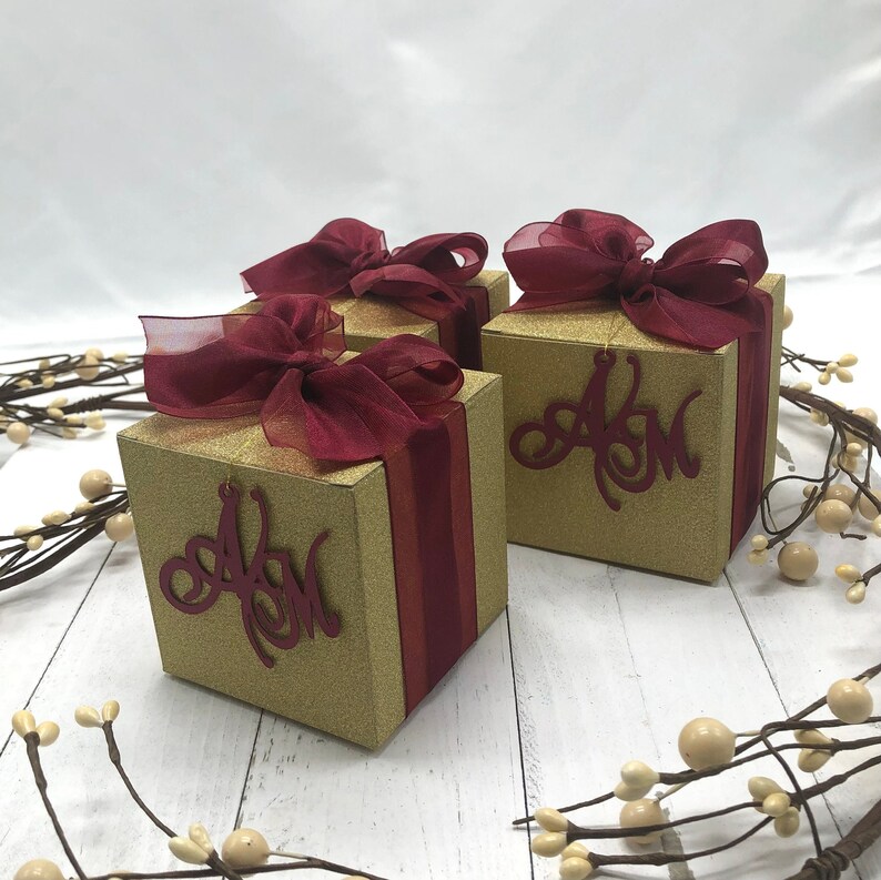 Personalized Gold Wedding Favor Boxes With Ribbon & Initials - Etsy