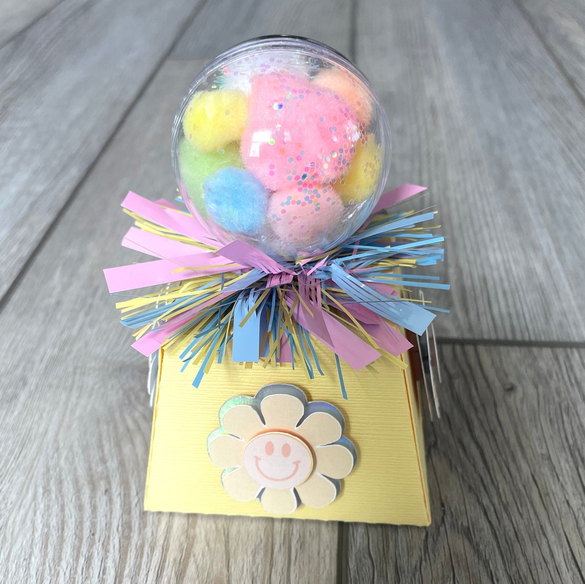 Smiley Face Favor Box: Groovy Party Treat Box - Etsy