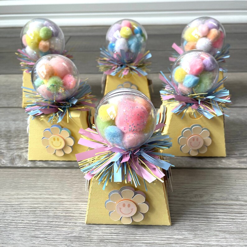 Smiley Face Favor Box: Groovy Party Treat Box - Etsy