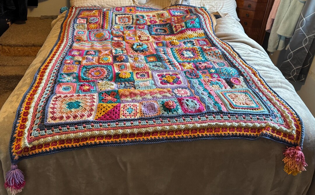 Happy Days Granny Square Afghan, Handmade Afghan, Colorful Afghan - Etsy