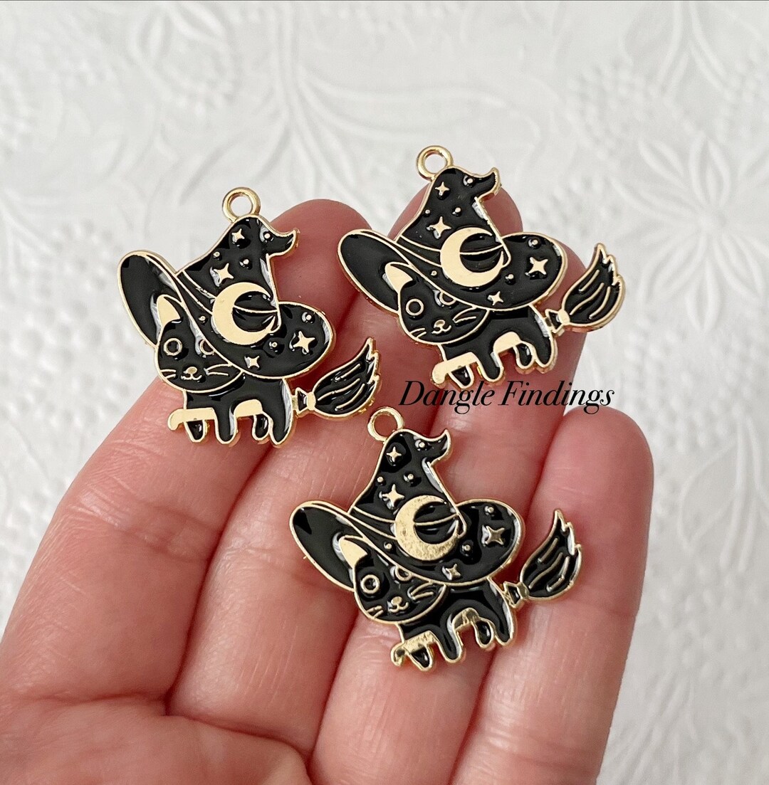 5 Black Cat Charms, Enamel, Halloween, Witch, DIY Jewelry and Crafts ...