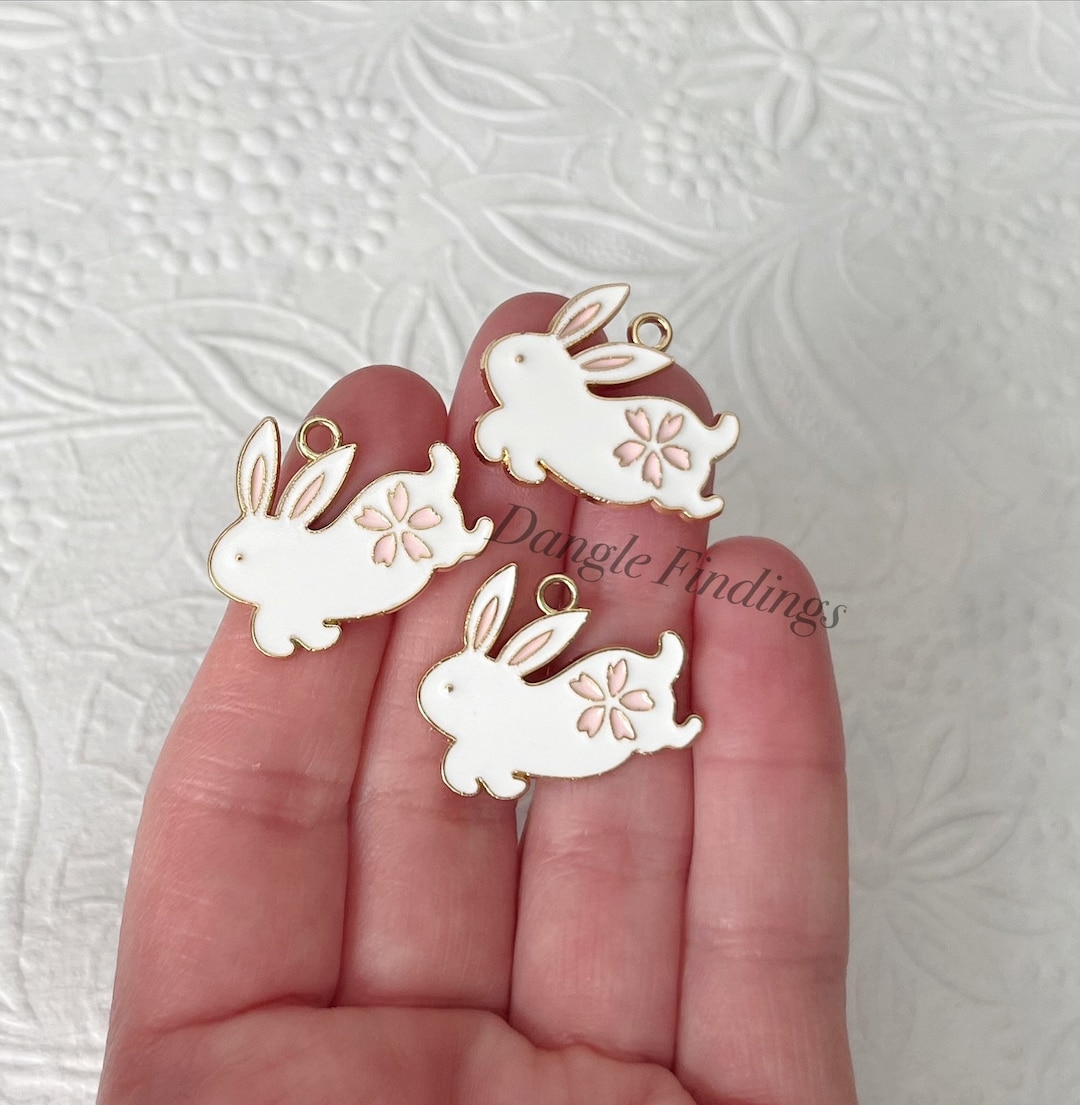 5 Bunny Rabbit Charms for Easter and Baby Shower DIY Jewelry and Crafts ...