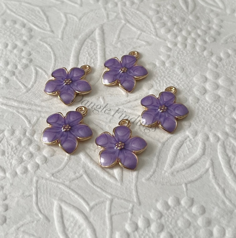 10 Flower Charms, Pretty , Dark Purple, Enamel, Violet, Diy, Jewelry ...