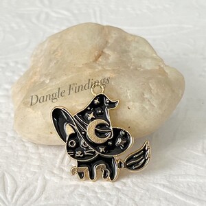5 Black Cat Charms, Enamel, Halloween, Witch, DIY Jewelry and Crafts ...
