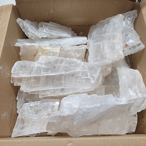 C Grade 10 or 20lb True Selenite Box || Selenite Crystal Box - Etsy