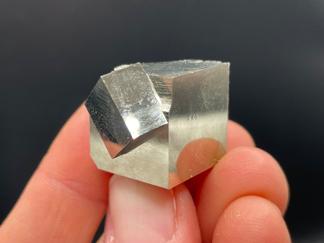 Raw Pyrite Cube Cluster Raw Pyrite Crystal Cubes Pyrite - Etsy