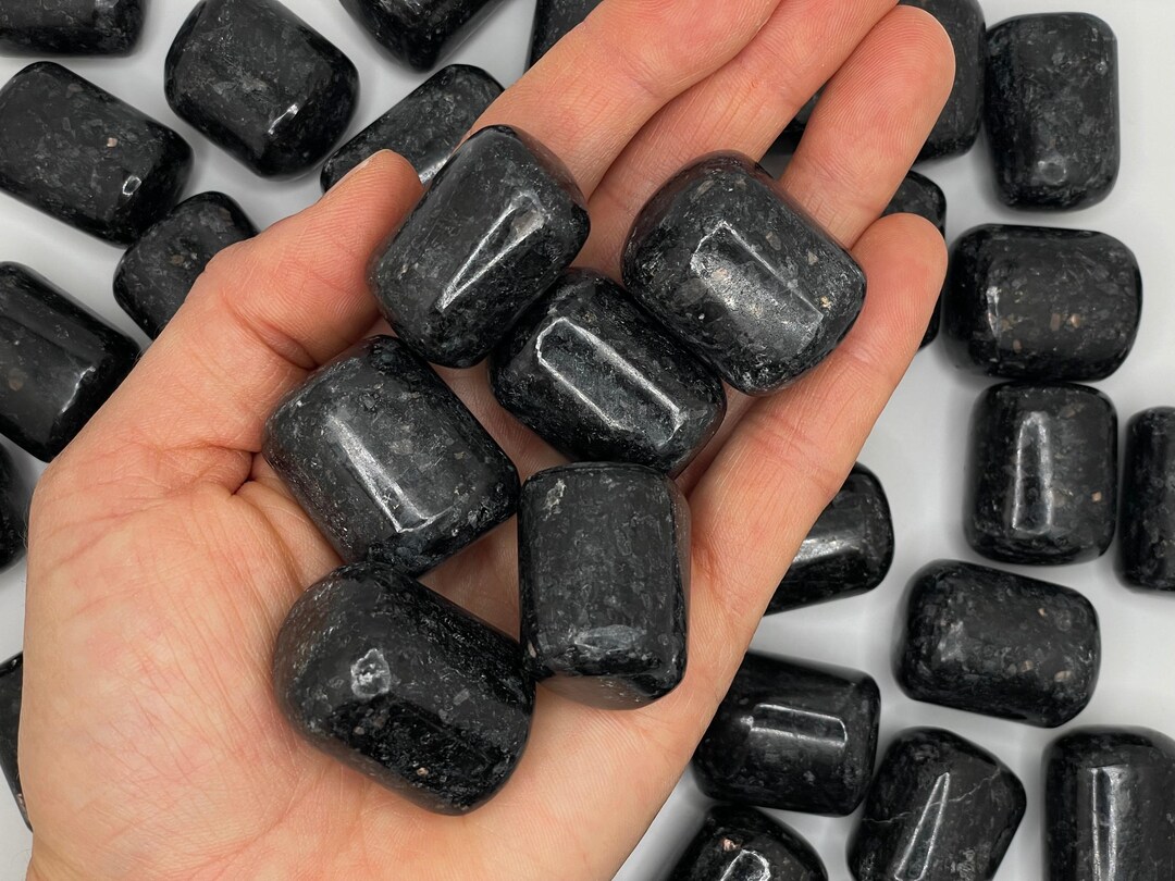Nuummite Tumble || Nuummite Stone || Nuummite Tumbled Stone - Etsy