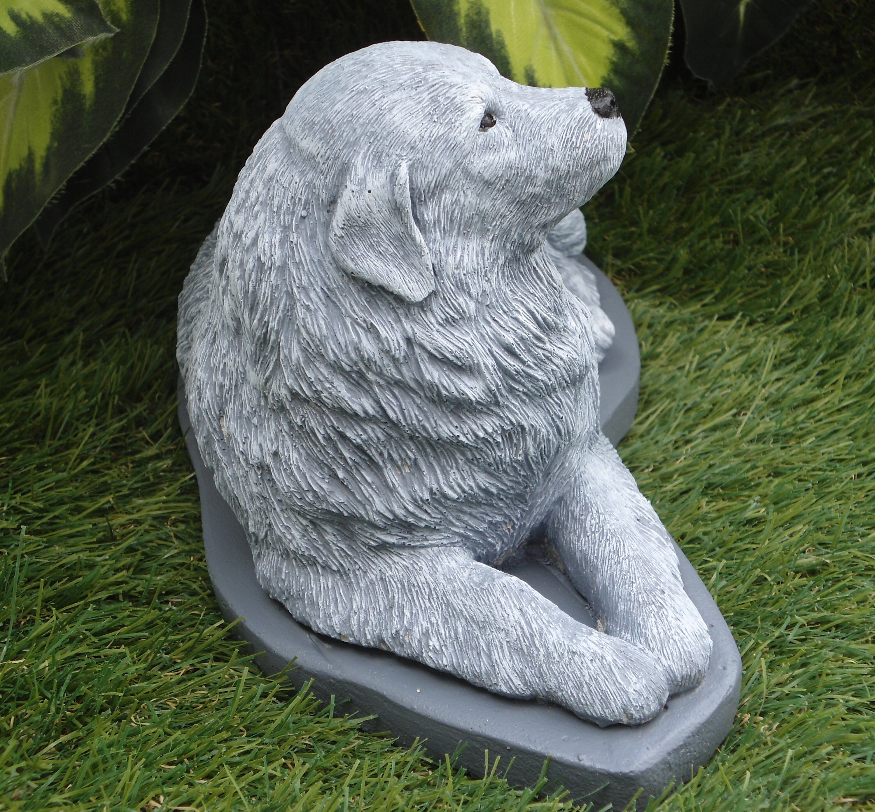 Newfoundland Concrete Statue, Hand Painted Great Pyrenees Landseer ...