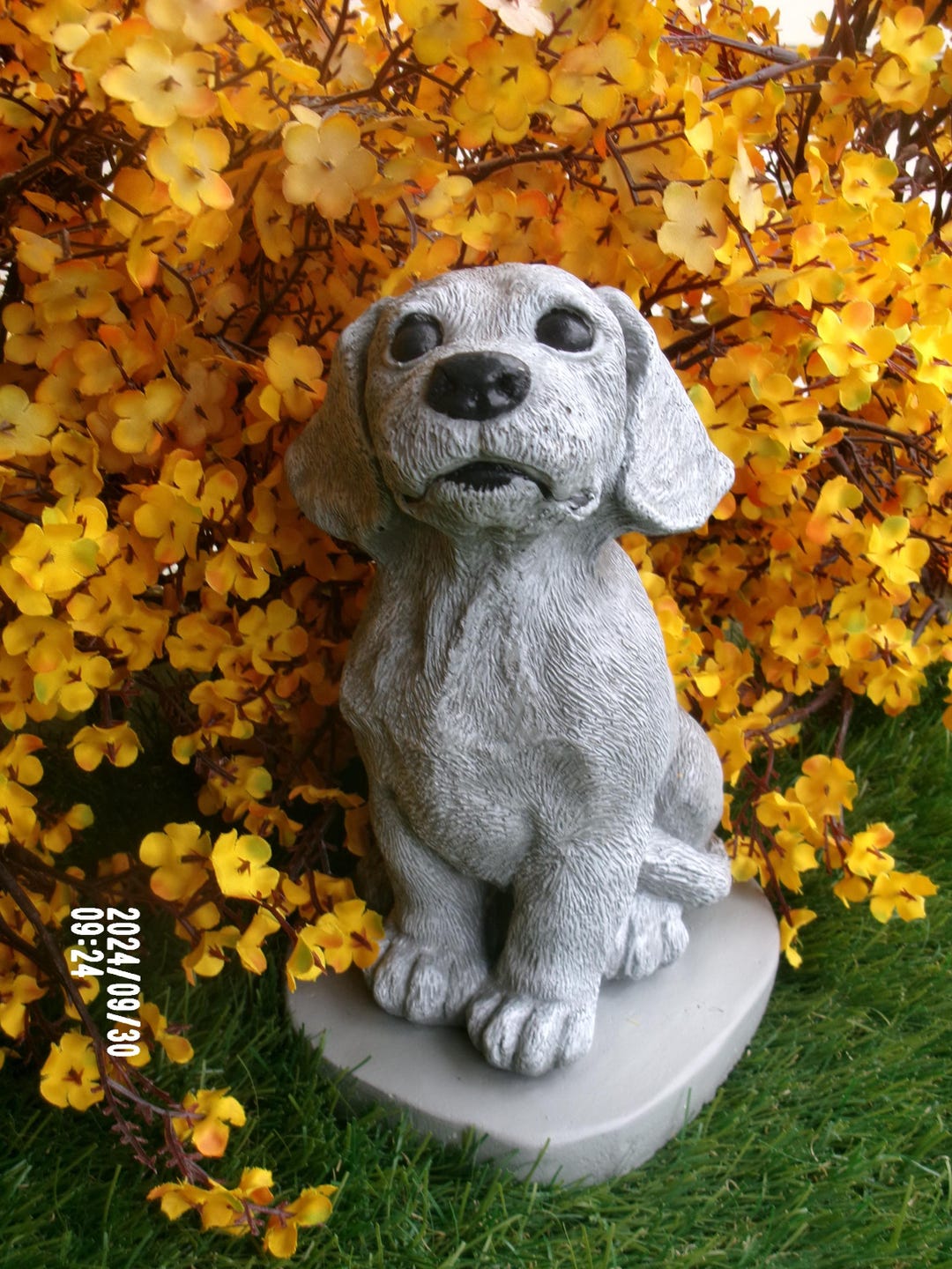 Beagle Dog Concrete Pet Loss Gift, Memorial, Memory Garden Decor, Grave ...