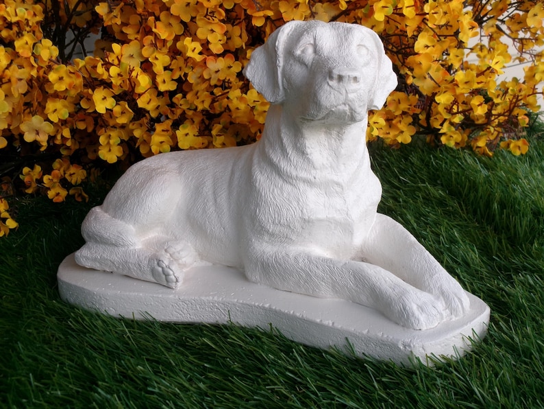 Labrador Retriever Dog Concrete Statue Memory Garden Decor Grave Marker ...