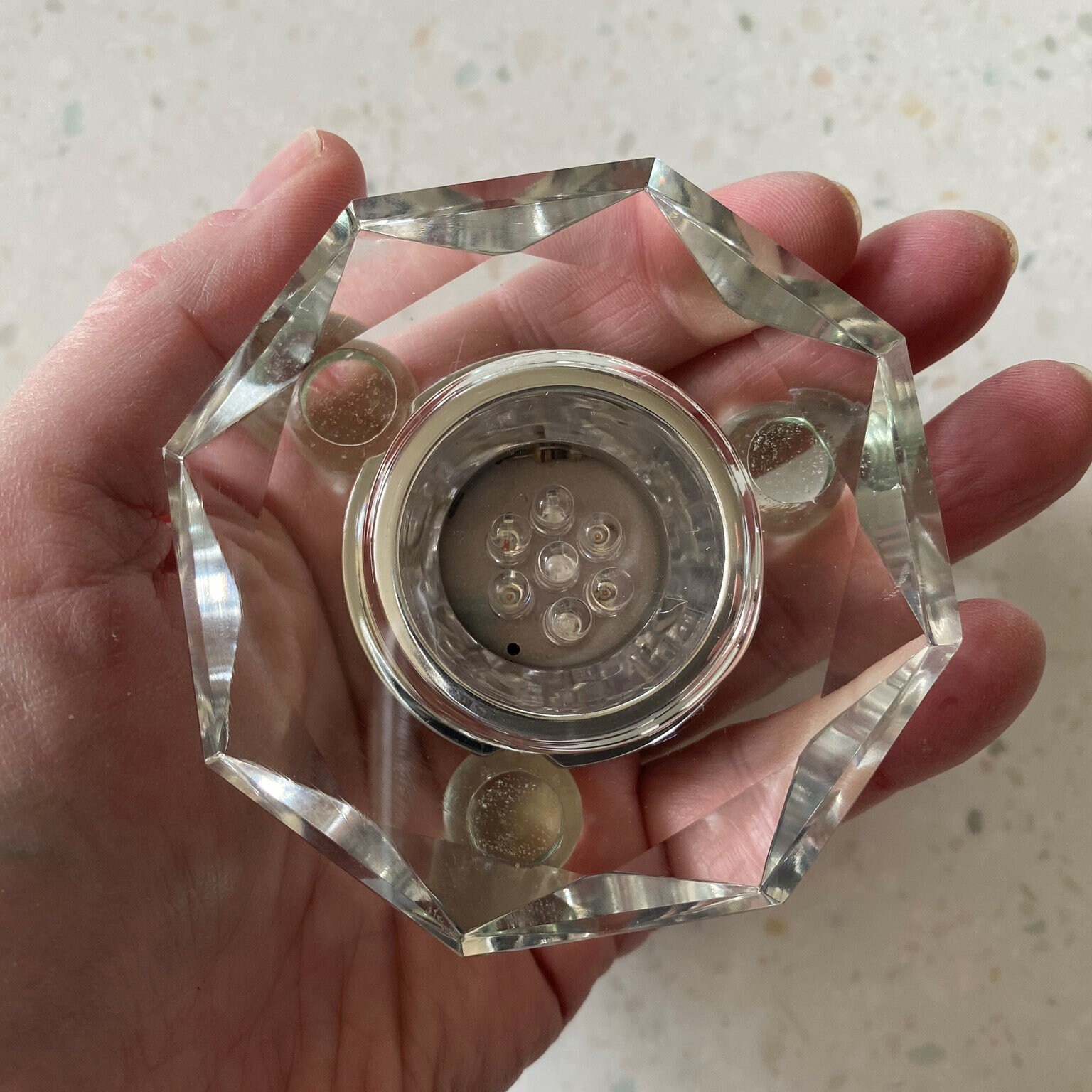 FLAT TOP Octagonal Crystal Base With White or Color LED - Etsy Israel