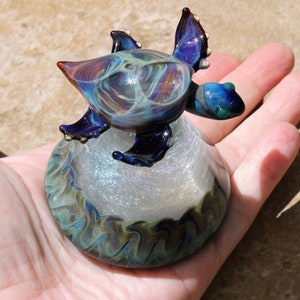 Solid Glass Memorial Pyramid With Sea Turtle Ashes in Glass Sea Turtle ...