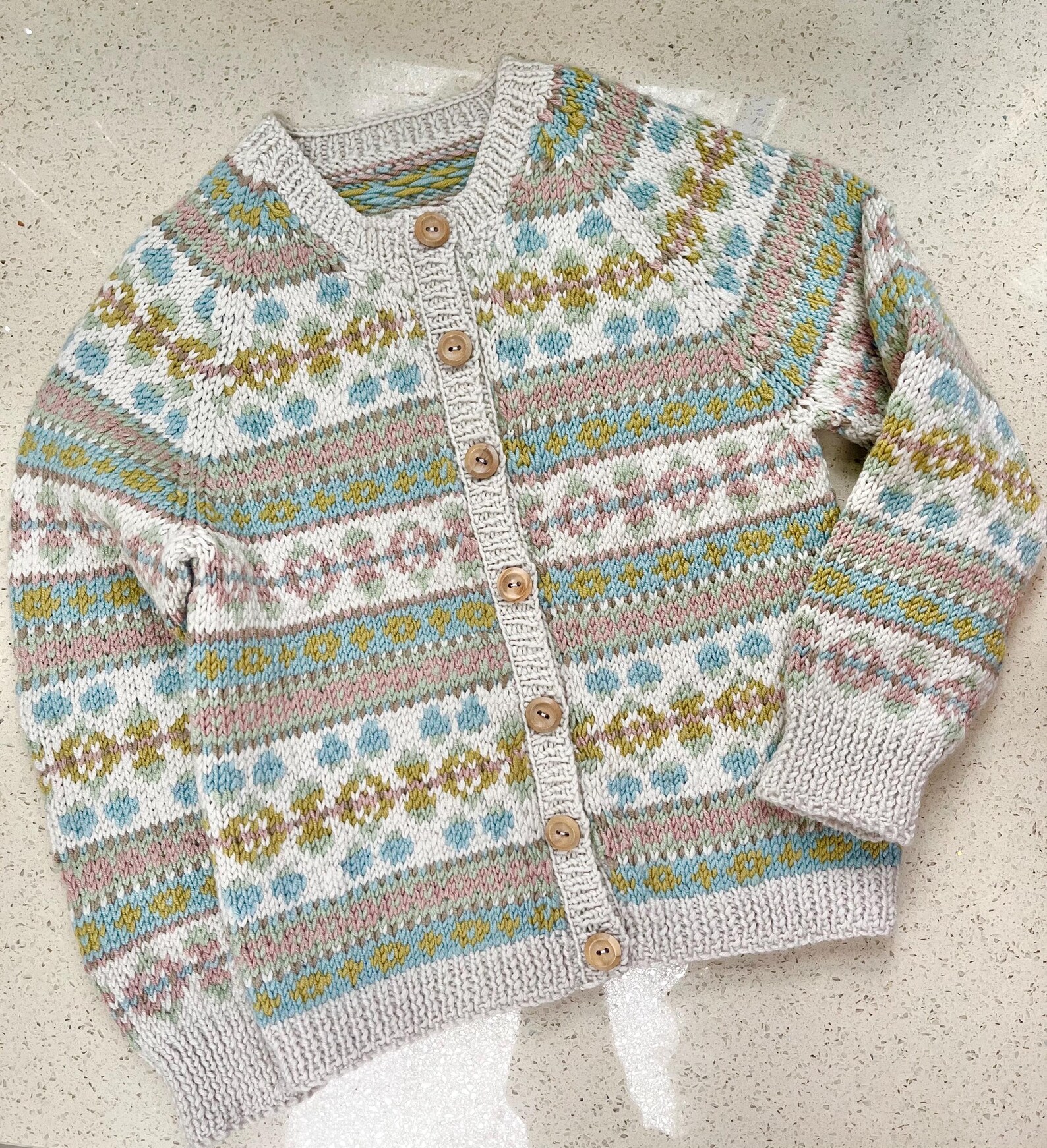 HAND KNITTED Heirloom Girls Fair Isle CARDIGAN - Pastel Shades - 7 ...
